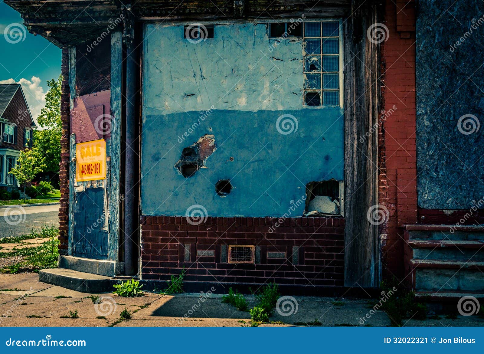Abandoned Building on a Baltimore Street Corner Stock Image - Image of ...