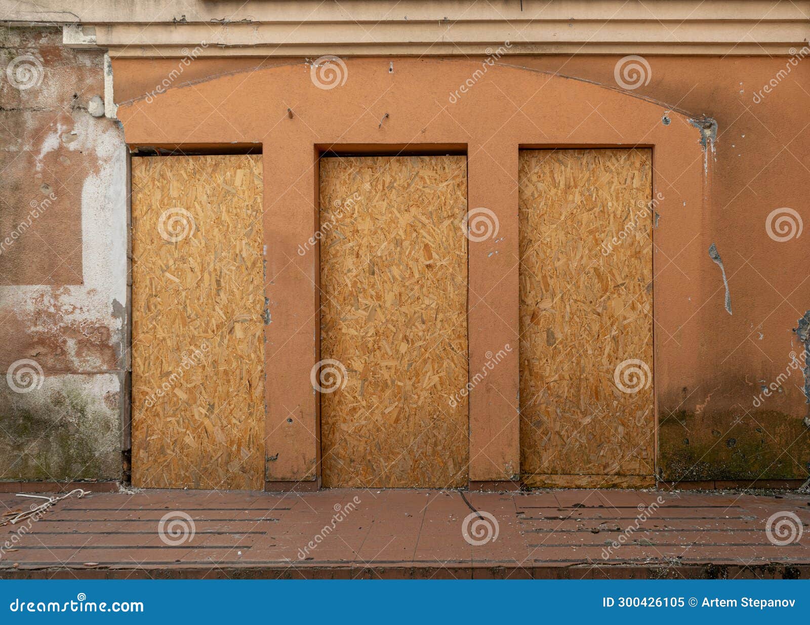 Abandoned Building with Boarded Up Windows, Old House Texture ...