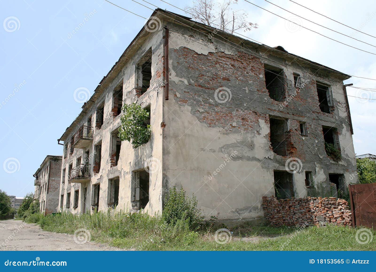 Abandoned buildings stock image. Image of damage, house - 18153565