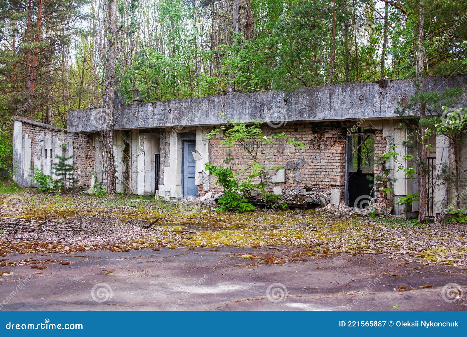 Abandoned Buildings in the Radioactive Zone of Chernobyl Stock Image ...