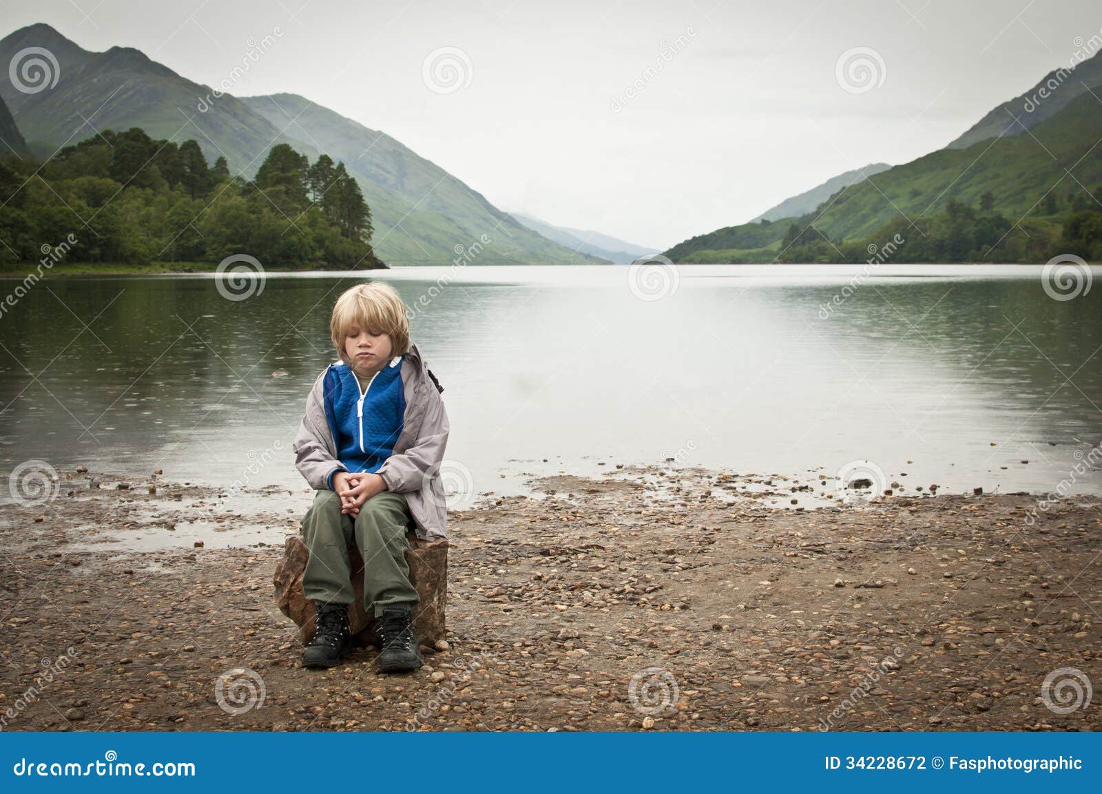 Abandoned child stock photo. Image of lonely, abandoned - 34228672