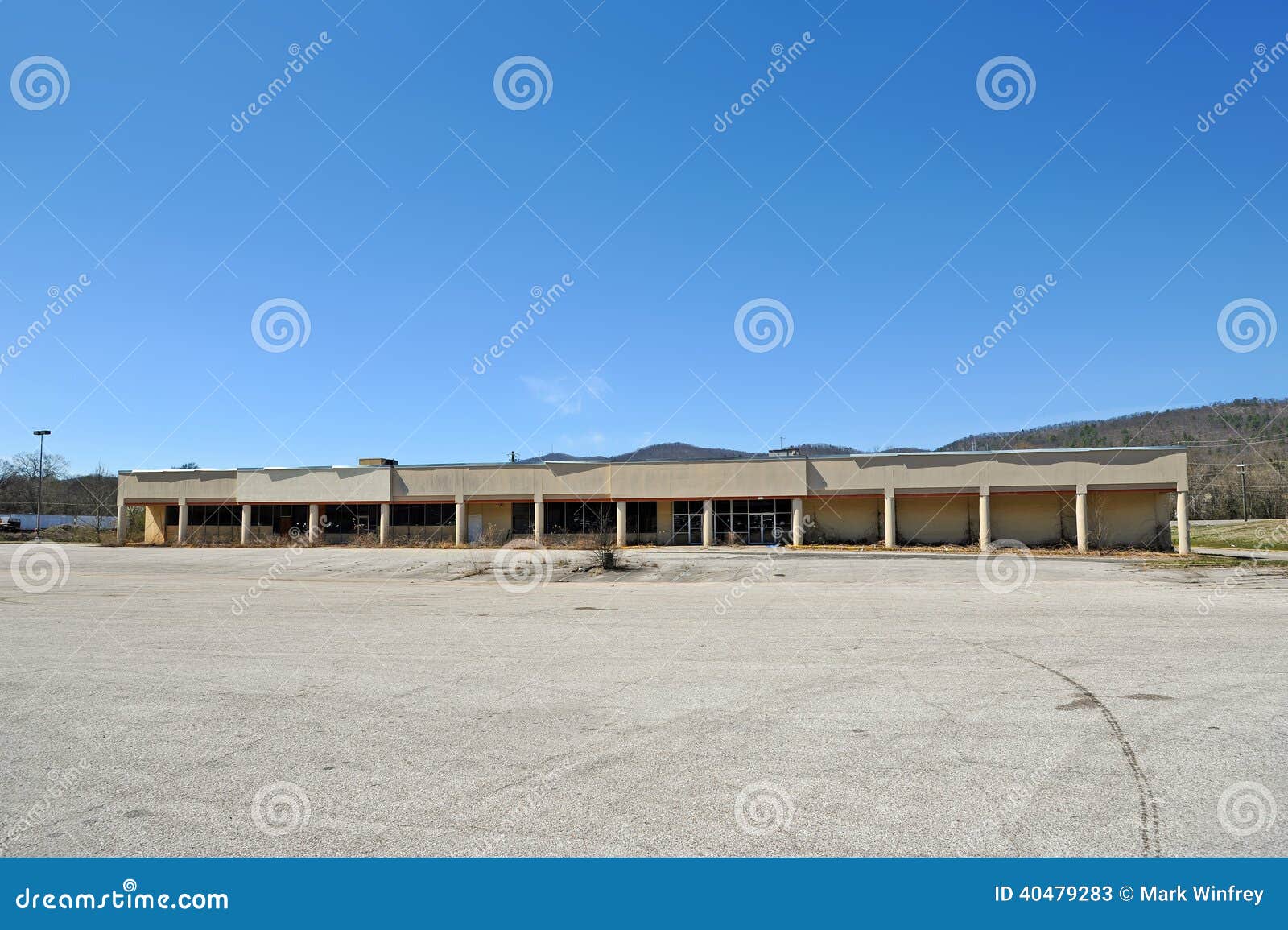 Old Abandoned Commercial Building Closed Due To Poor Economy Royalty ...