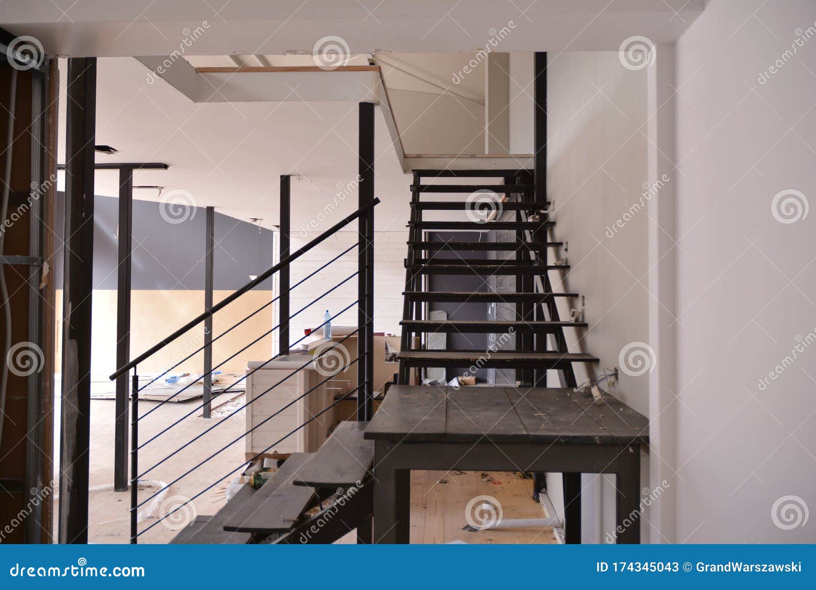 Abandoned and Empty Interior of a Former Store. Stock Image - Image of ...