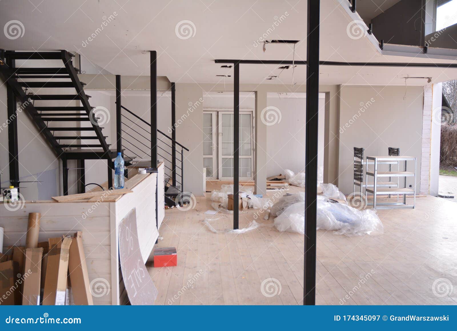 Abandoned and Empty Interior of a Former Store. Stock Image - Image of ...