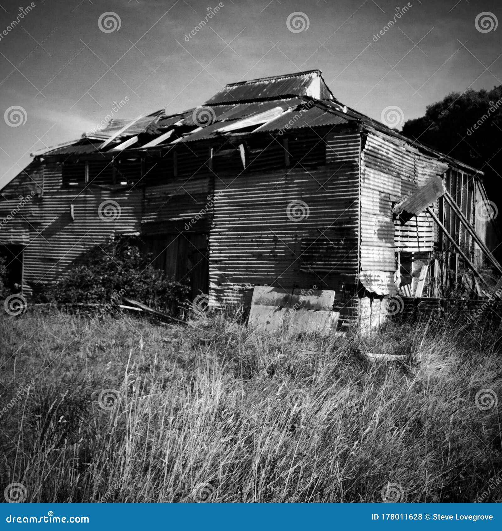 Abandoned Derelict Falling Down House Stock Photo - Image of interior ...