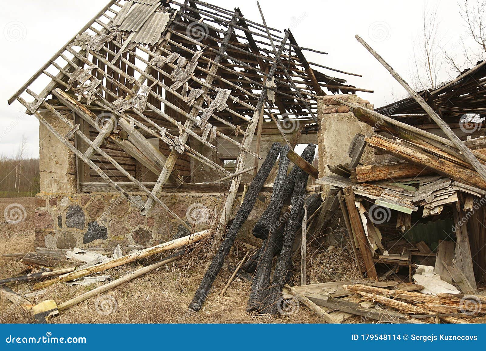 Abandoned, Falling Down House Royalty-Free Stock Image | CartoonDealer ...