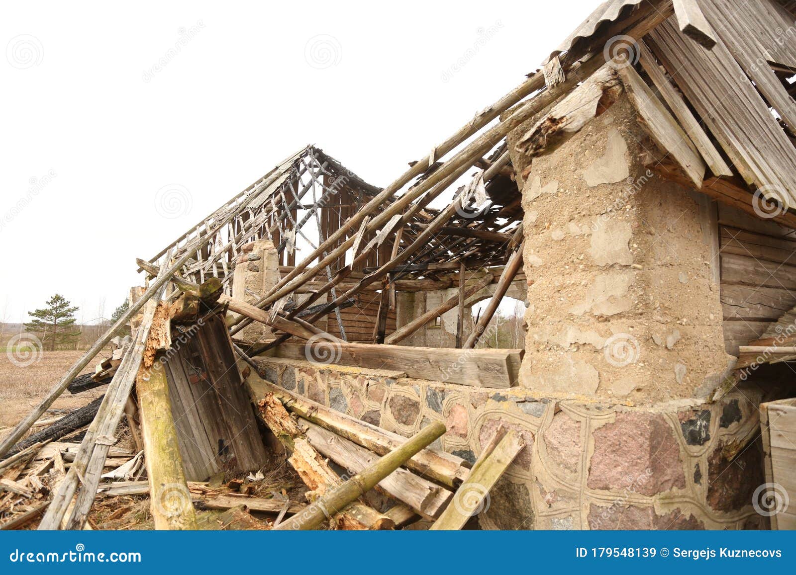 Abandoned, Falling Down House Royalty-Free Stock Image | CartoonDealer ...