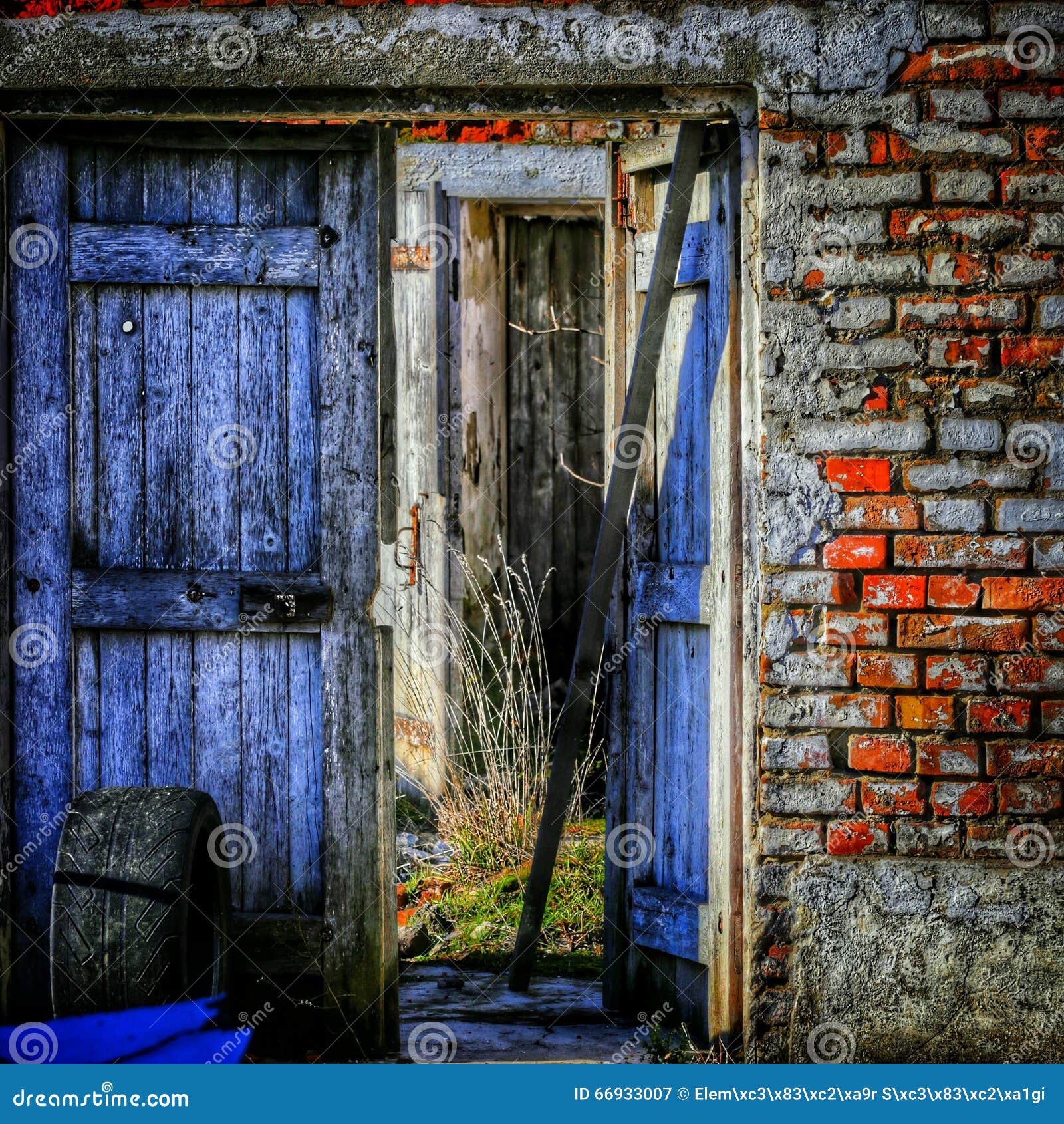 Abandoned farm door stock image. Image of blue, wall - 66933007