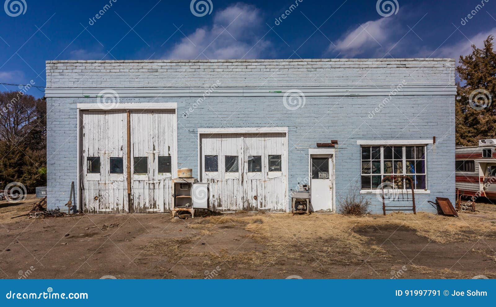 Old Abandoned Garage Building, In Ruins On A Cloudy Day Editorial Image ...