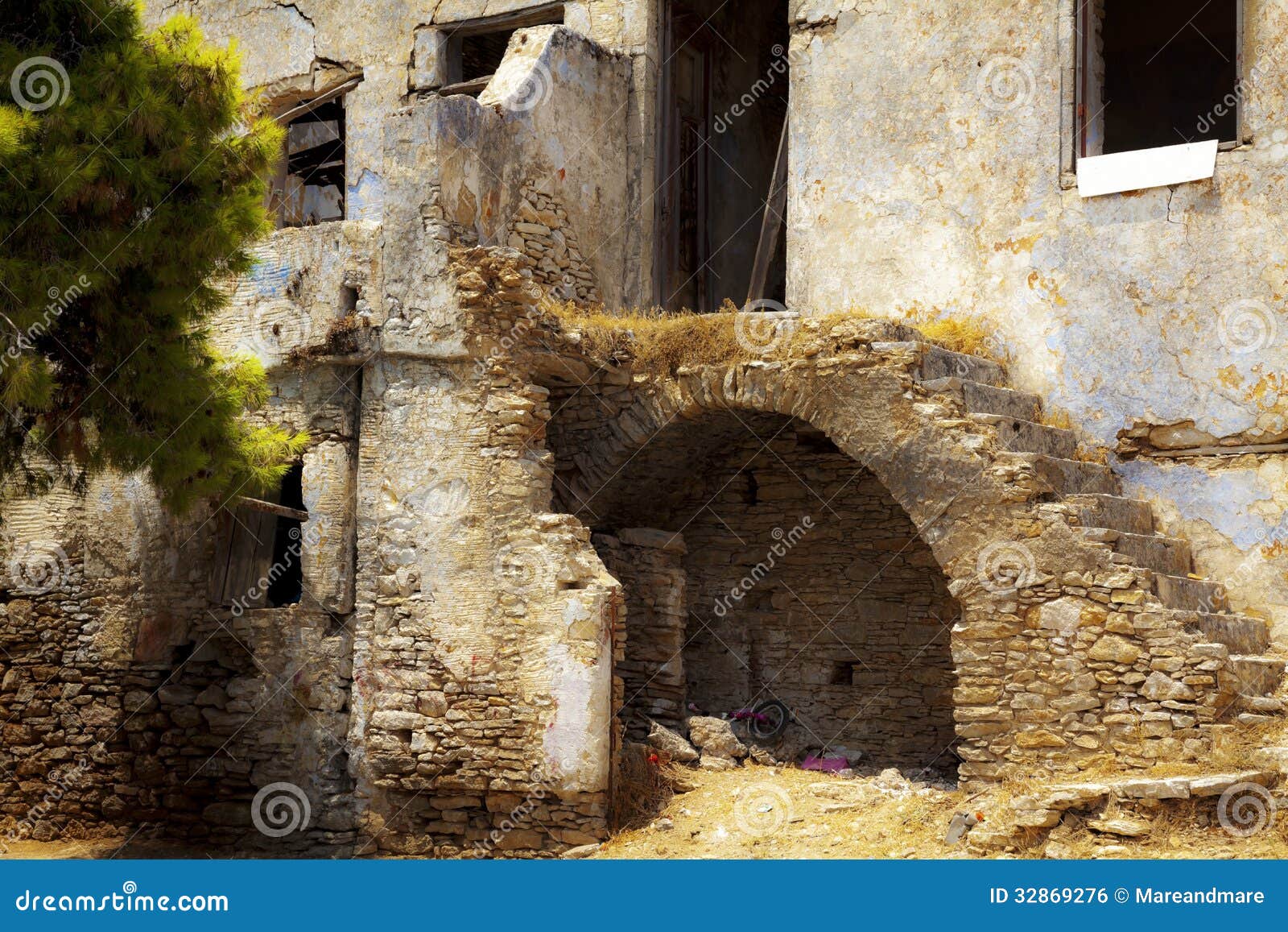 Abandoned house stock photo. Image of hills, architecture - 32869276