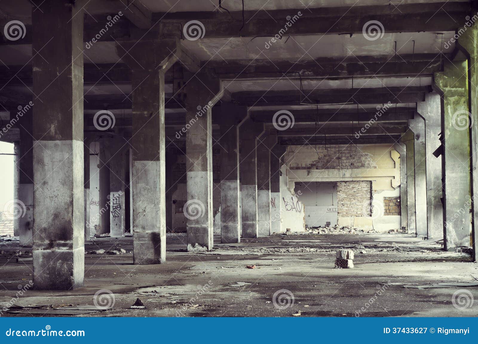 Abandoned Industrial Building Interior Stock Image - Image of ...