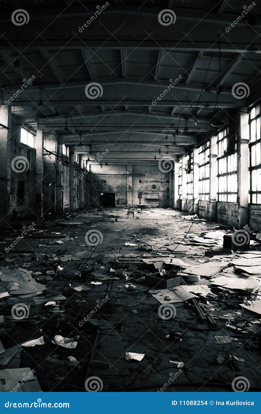 Abandoned Industrial Interior Stock Photo - Image of dirt, indoor: 11088254