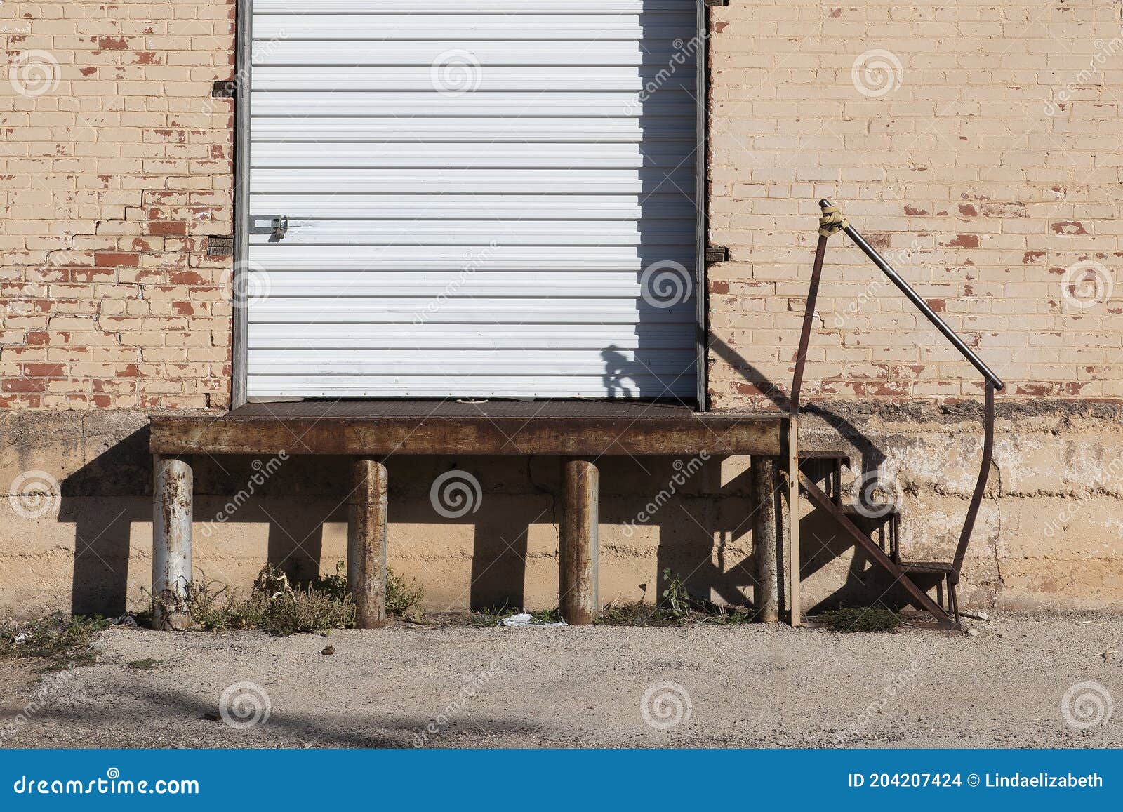 Abandoned Loading Docks Royalty-Free Stock Photography | CartoonDealer ...