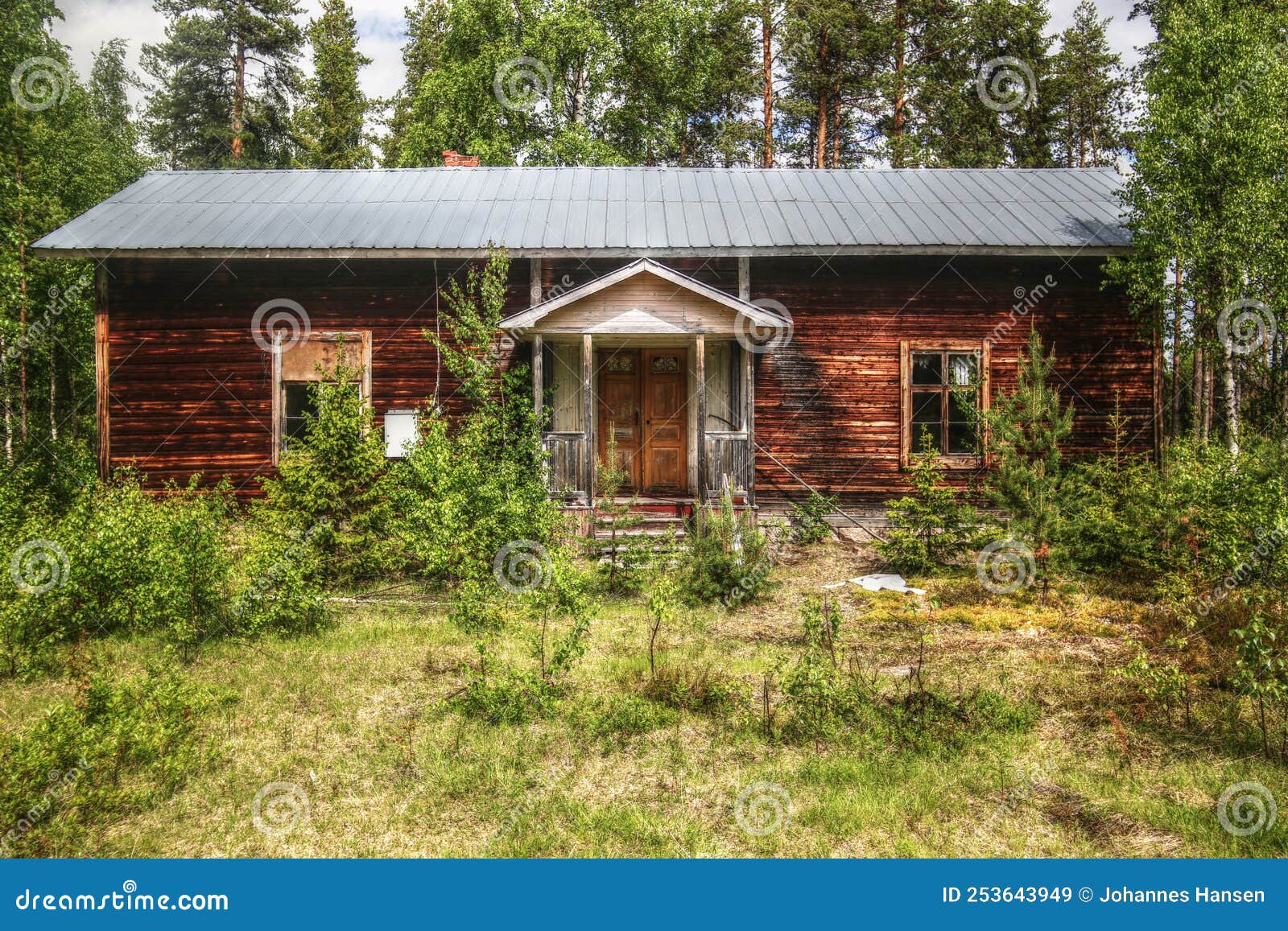 Abandoned Log Hut in Northern Swedish Forest Stock Image - Image of ...