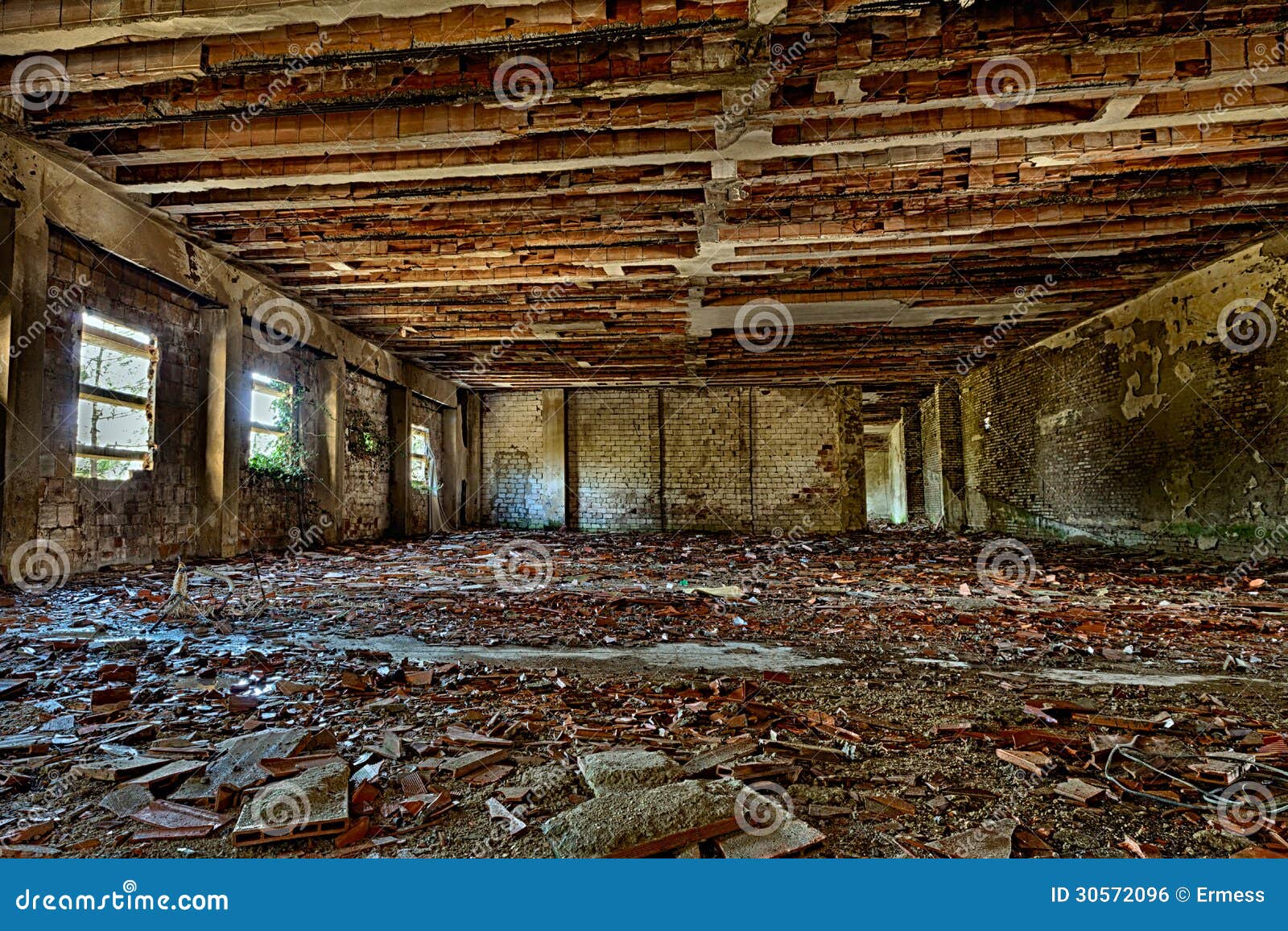 Abandoned old building stock photo. Image of broken, dirty - 30572096