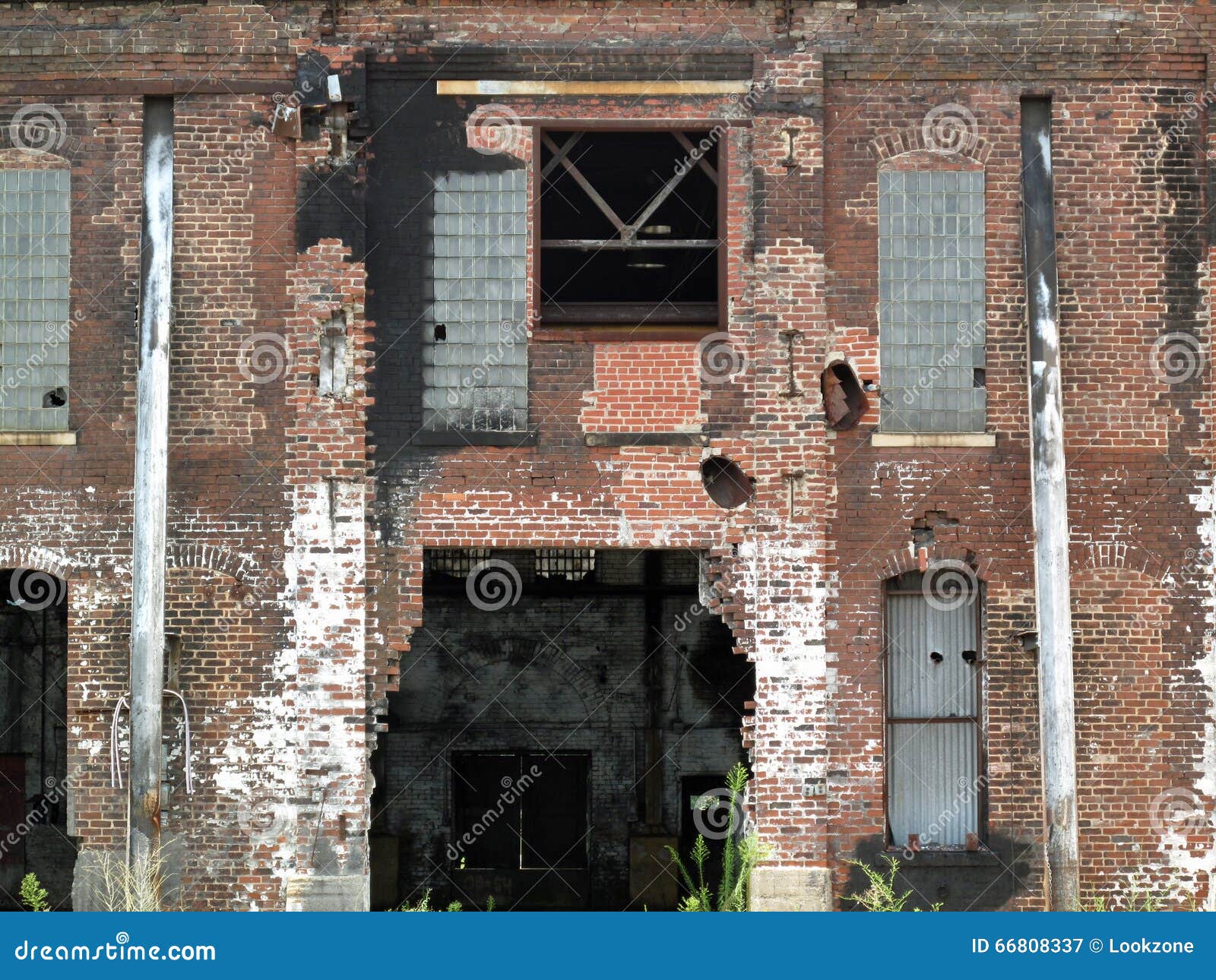 Abandoned Old Industrial Building Stock Image - Image of empty, ancient ...