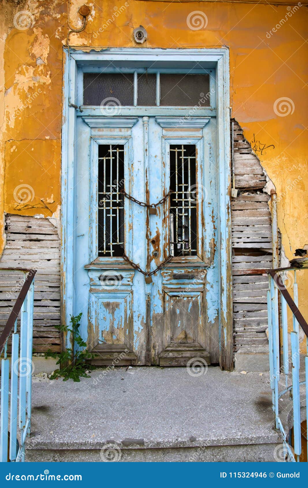 Abandoned Old Building with Decayed Chained Front Door Stock Photo ...