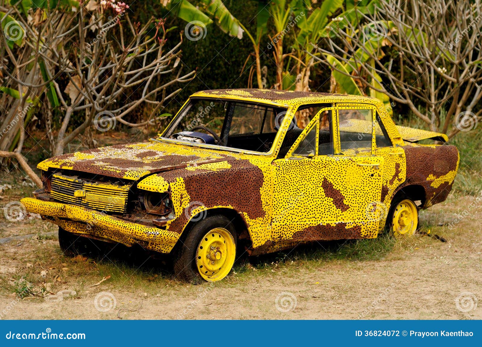 Abandoned old yellow car stock photo. Image of beautiful - 36824072