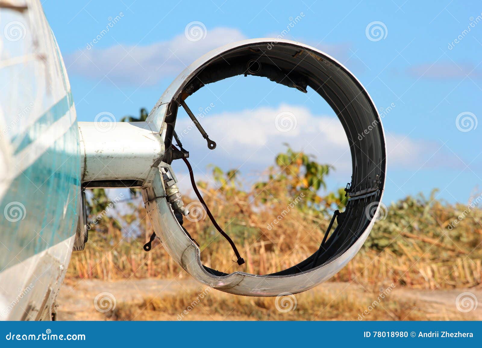 Abandoned Passenger Airplane. Broken Vandalised and Stolen Engine Stock ...