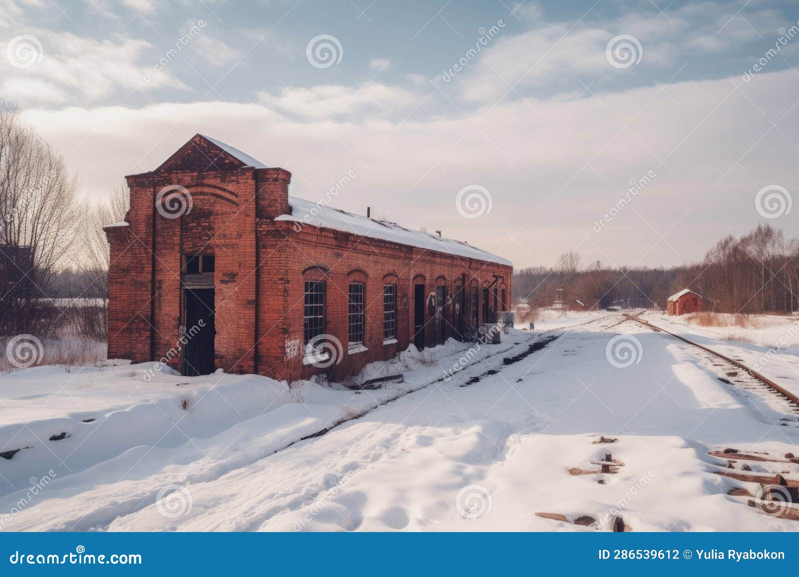 Old Abandoned Red Brick Building In Gloucester Docks, United Kingdom ...