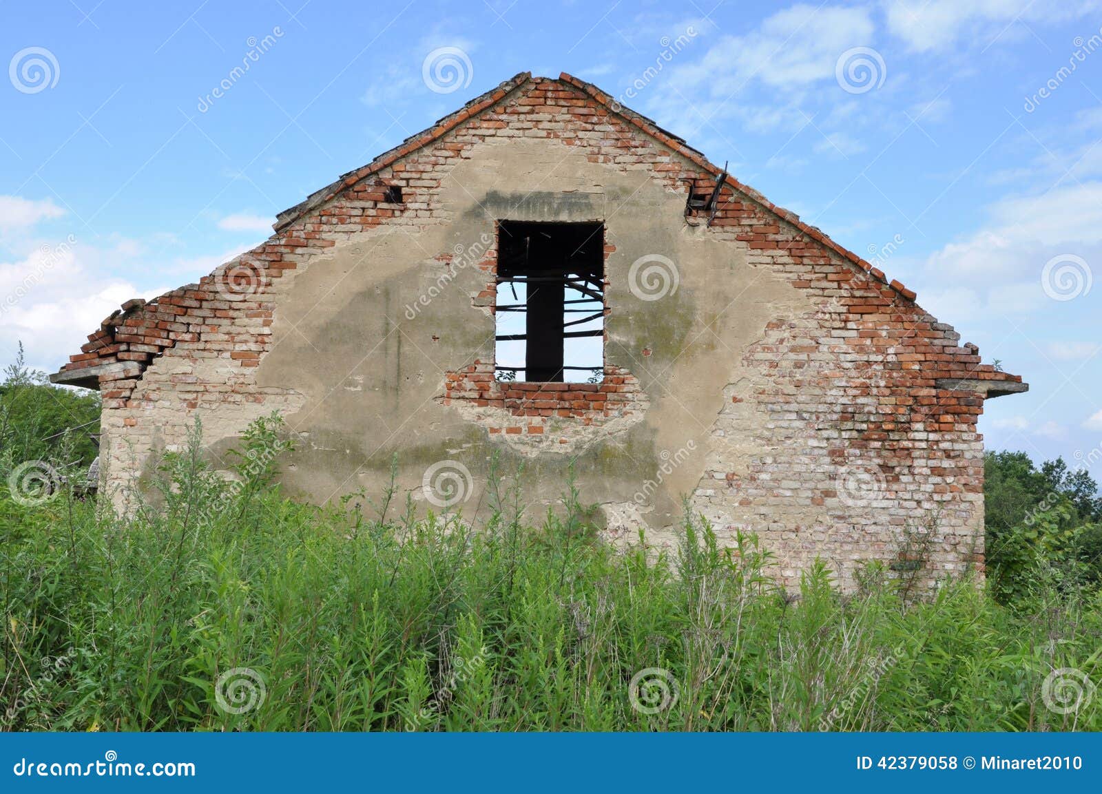 Abandoned ruin house stock photo. Image of architecture - 42379058