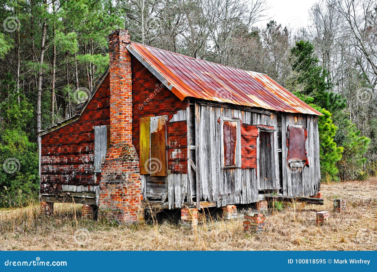 Abandoned Farmhouse stock image. Image of aged, abandoned - 100818595