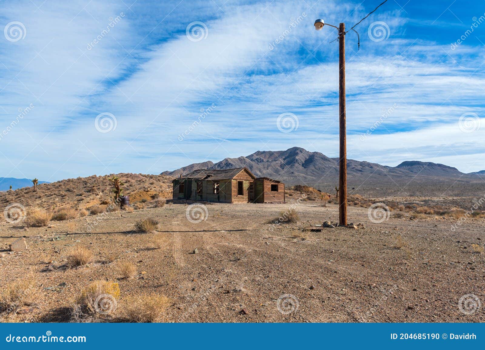 Abandoned Shack in the Nevada Desert Stock Photo - Image of american ...