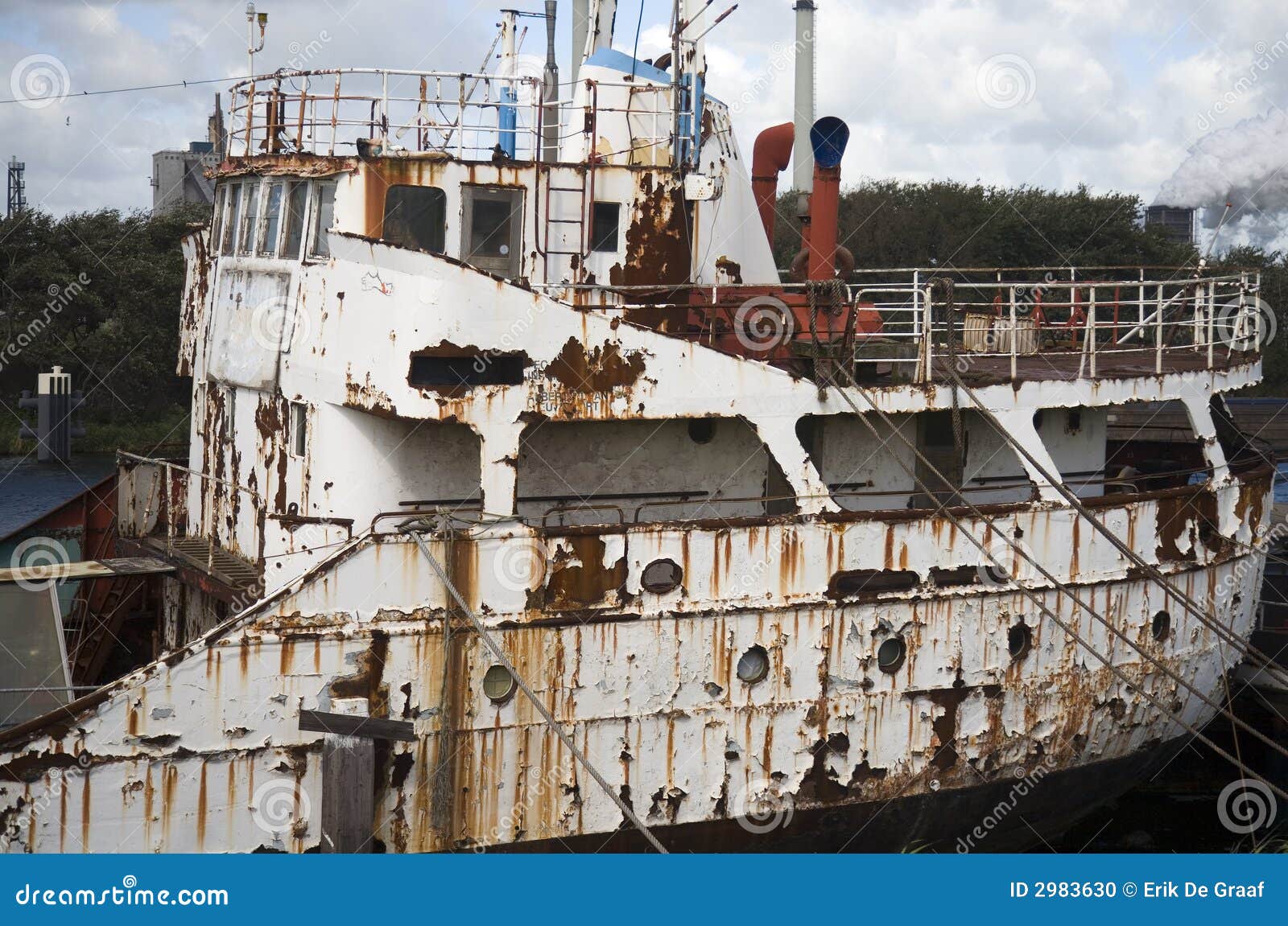 Abandoned Ship Wreck Royalty-Free Stock Photo | CartoonDealer.com #19122105