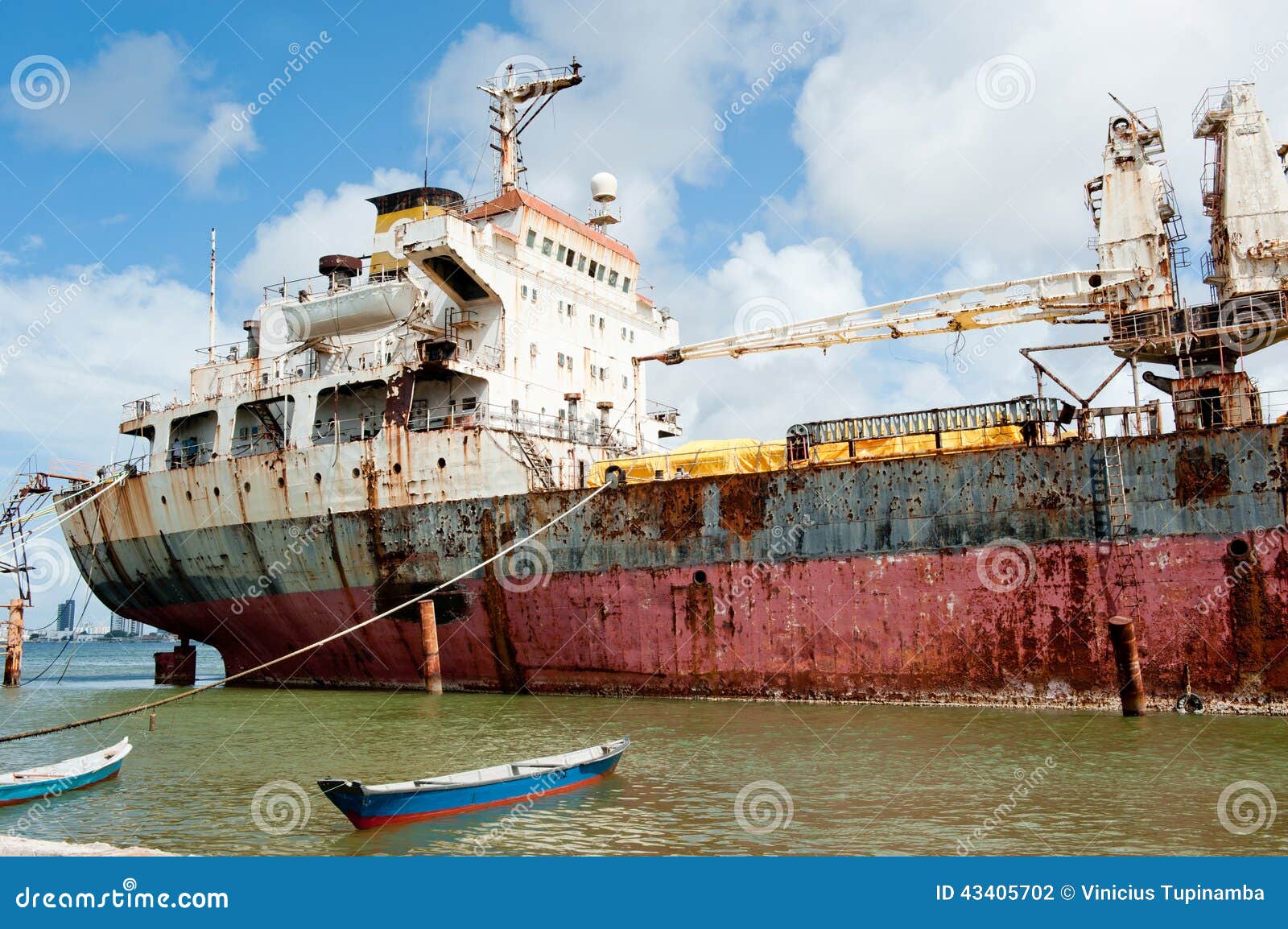 Abandoned Ship editorial photography. Image of used, ship - 43405702