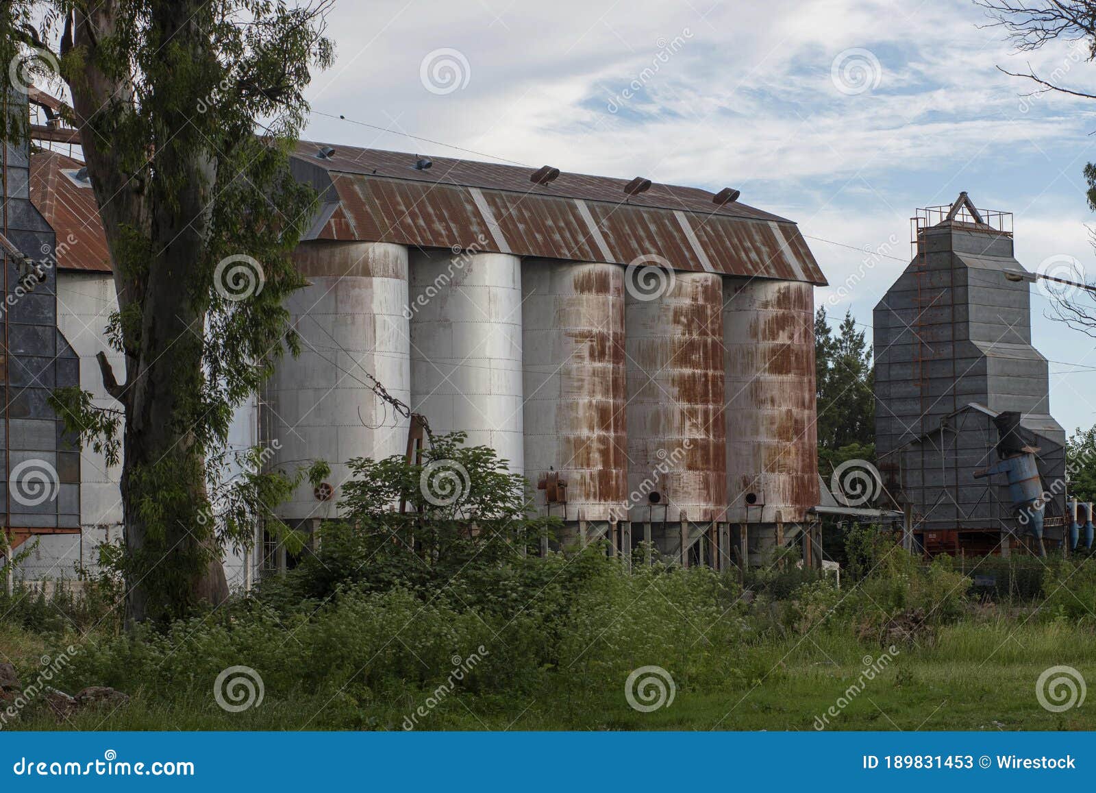 Old Abandoned Silo Stock Photography | CartoonDealer.com #212876852