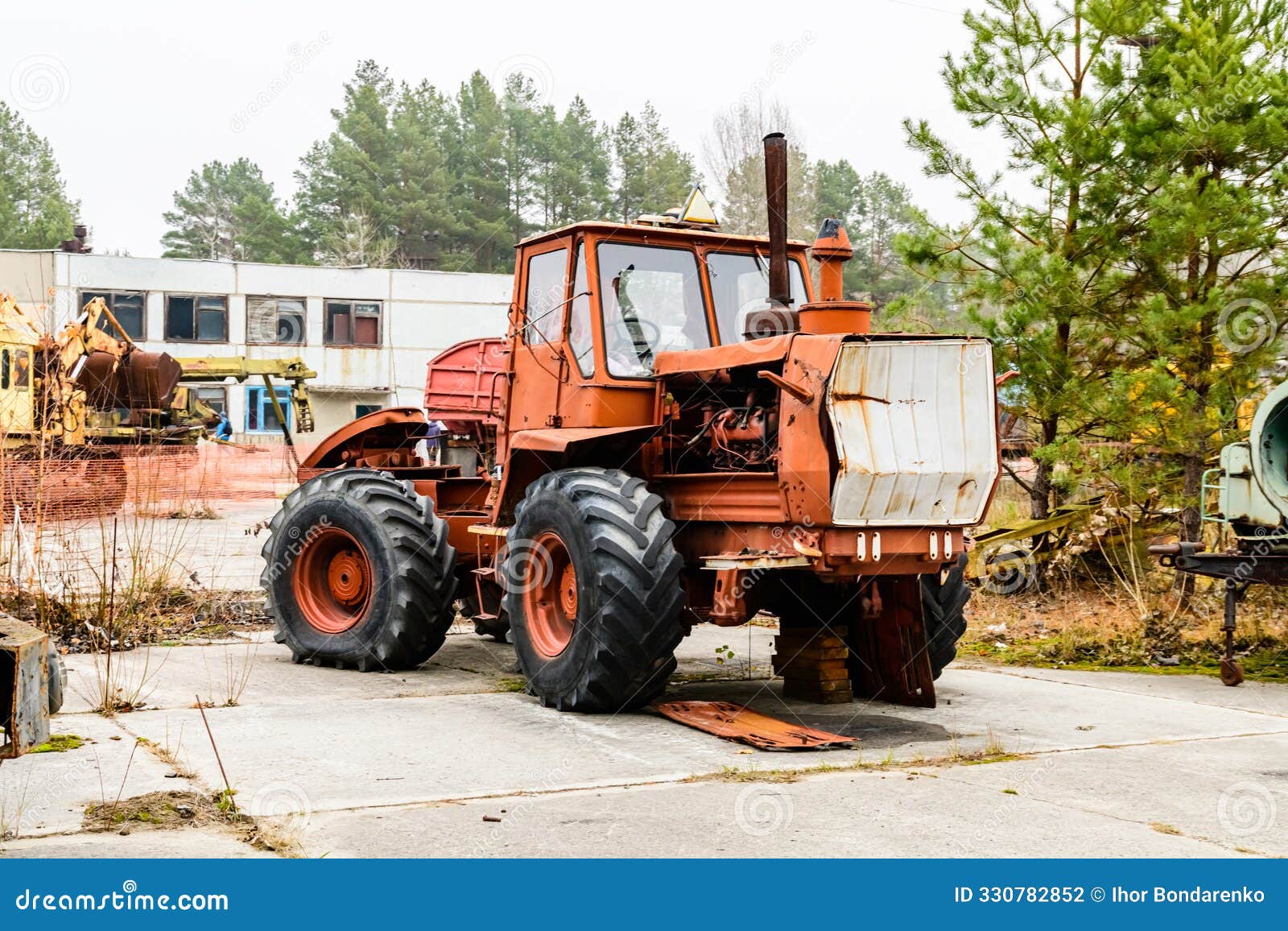 Abandoned Soviet Tractor at the Chernobyl Exclusion Zone, Ukraine Stock ...