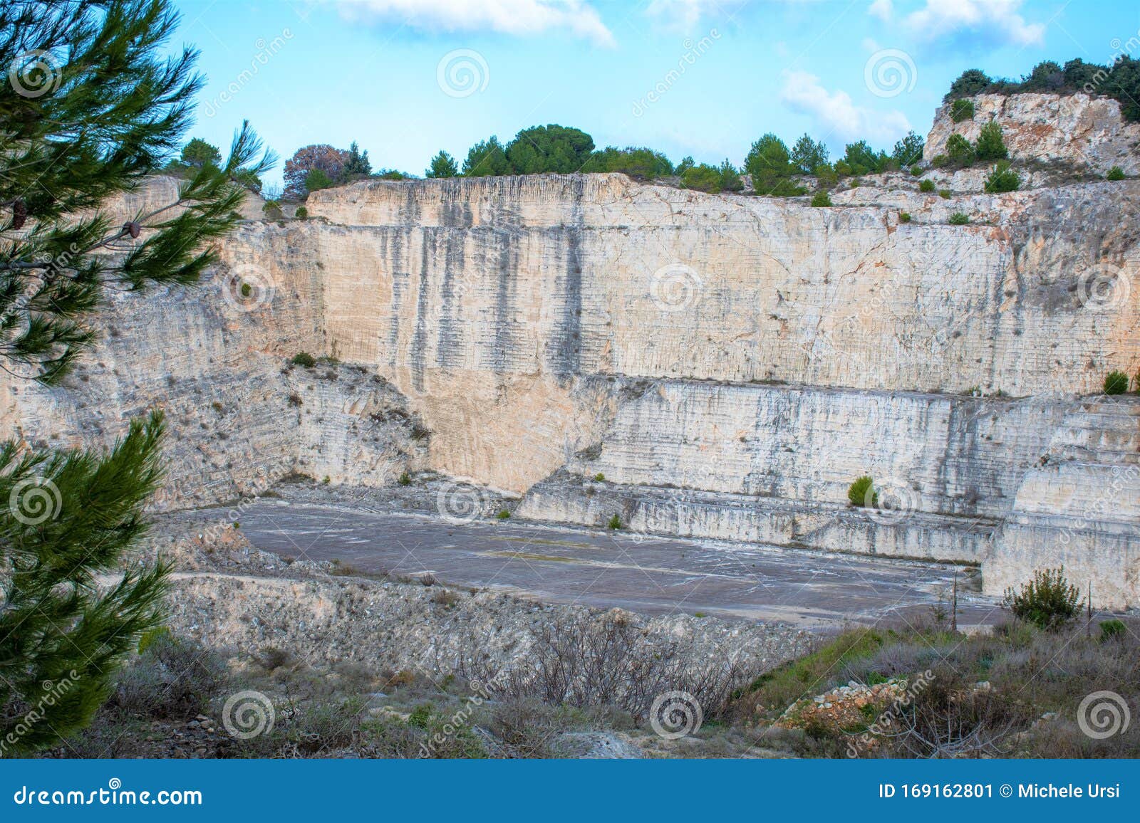 Abandoned stone quarry stock image. Image of panorama - 169162801