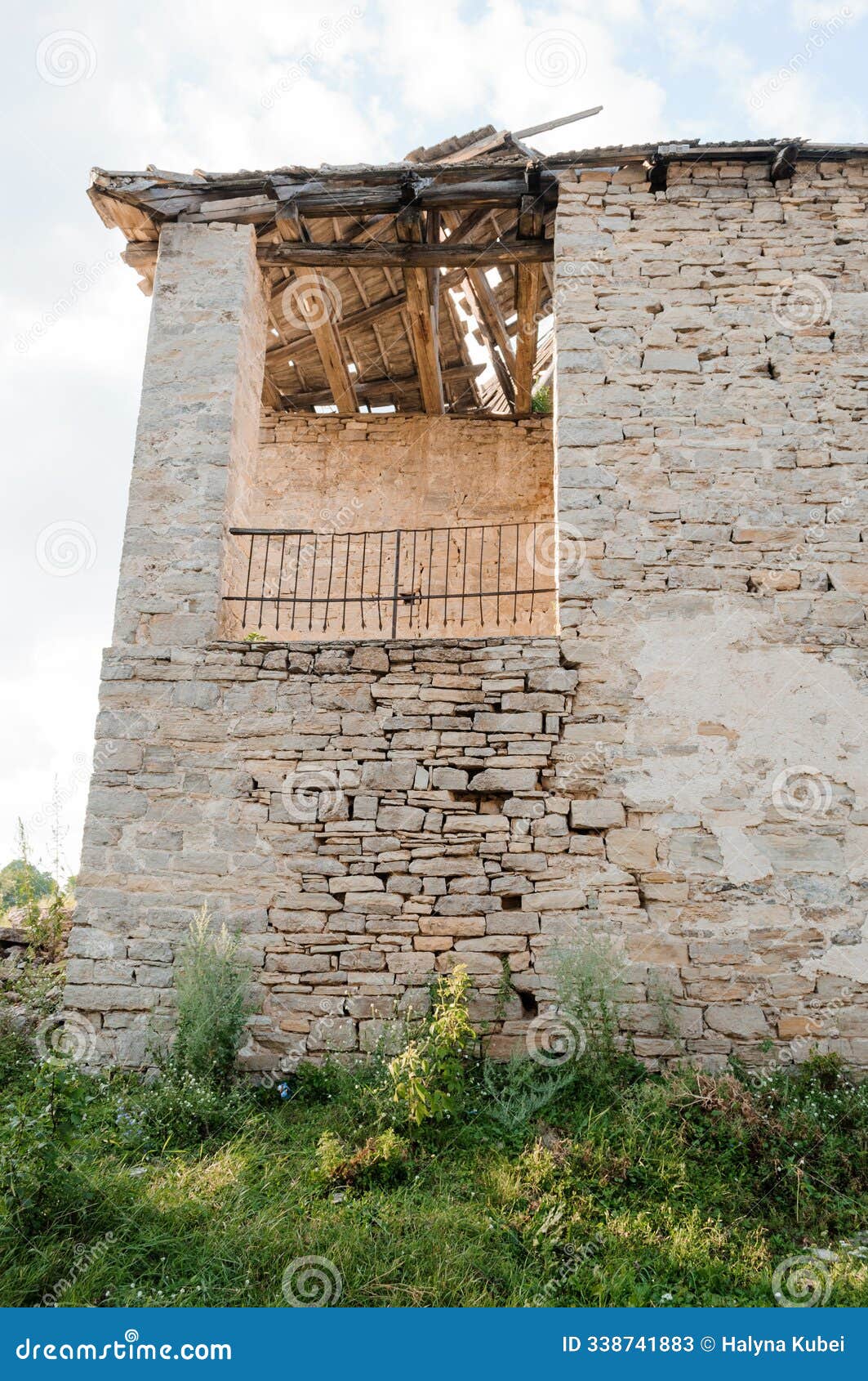 Abandoned Stone Structure with Crumbling Walls and Overgrown Vegetation ...