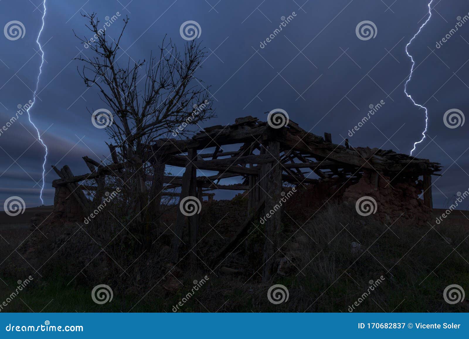The Abandoned Town of Escobosa De Calatanazor Stock Image - Image of ...