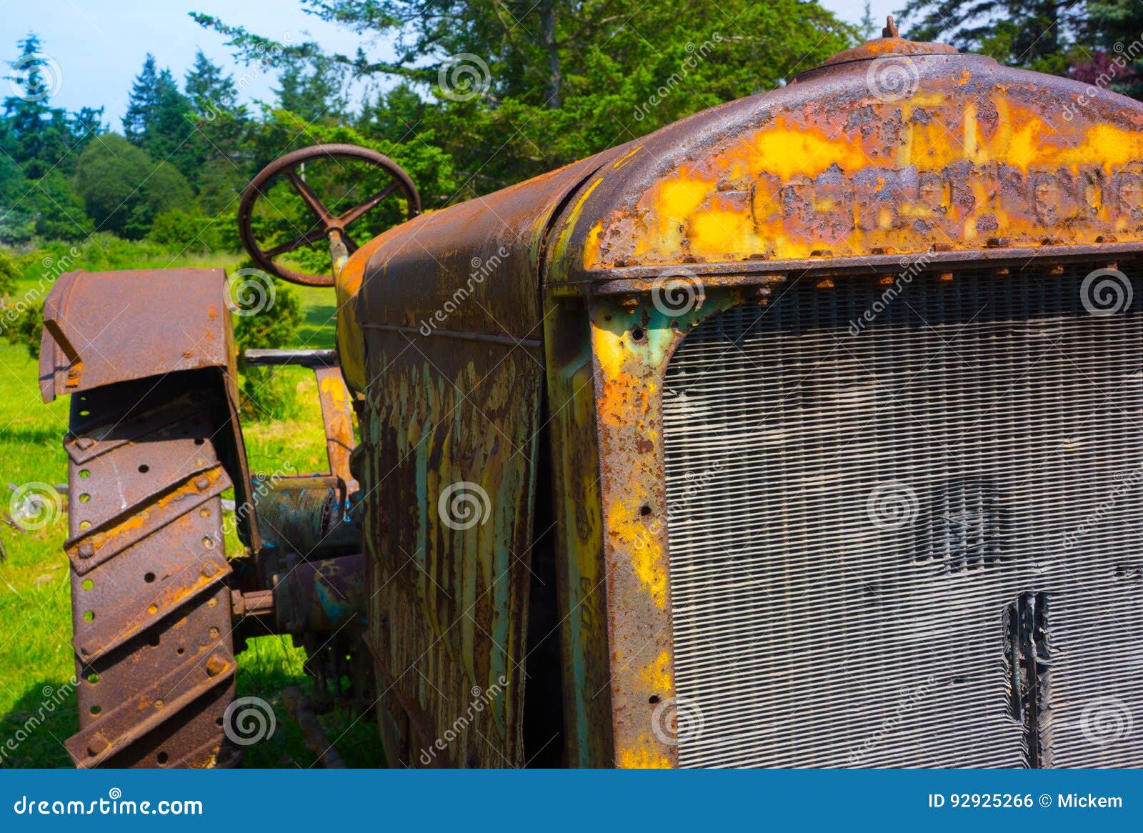 Old Rusty Abandoned Tractor Stock Photo - Image of antique, iron: 92925266