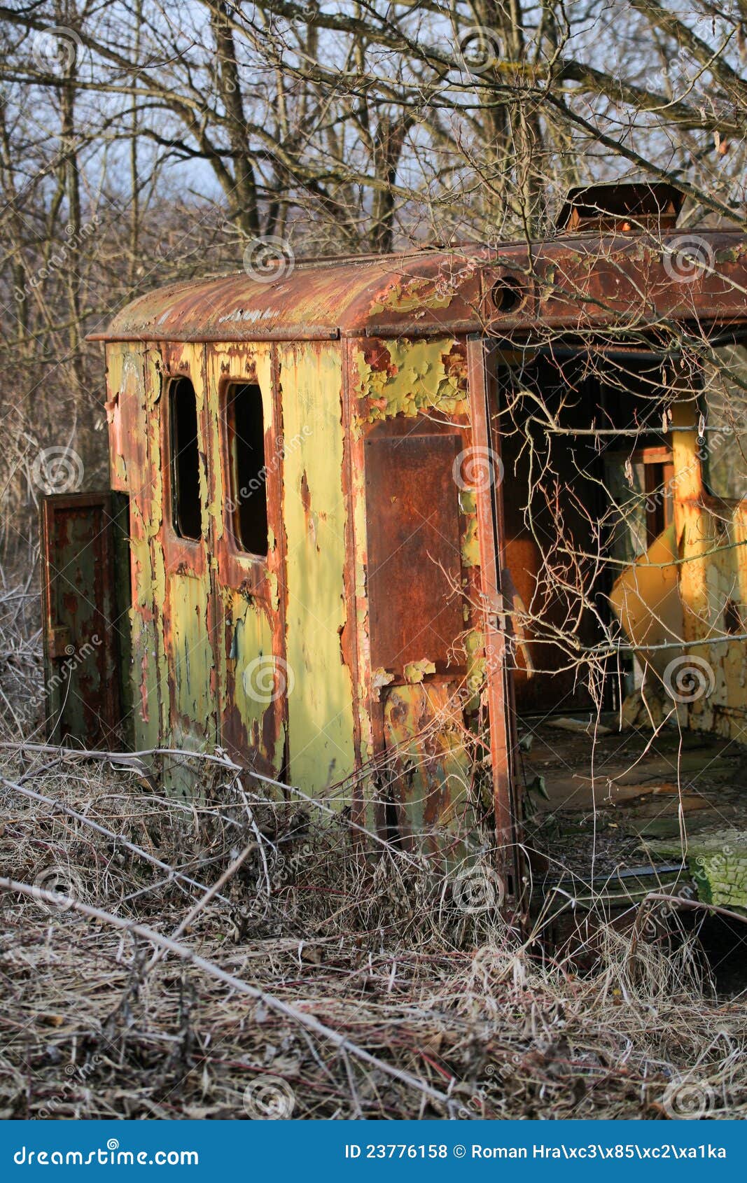 Abandoned trailer stock photo. Image of camping, forest - 23776158