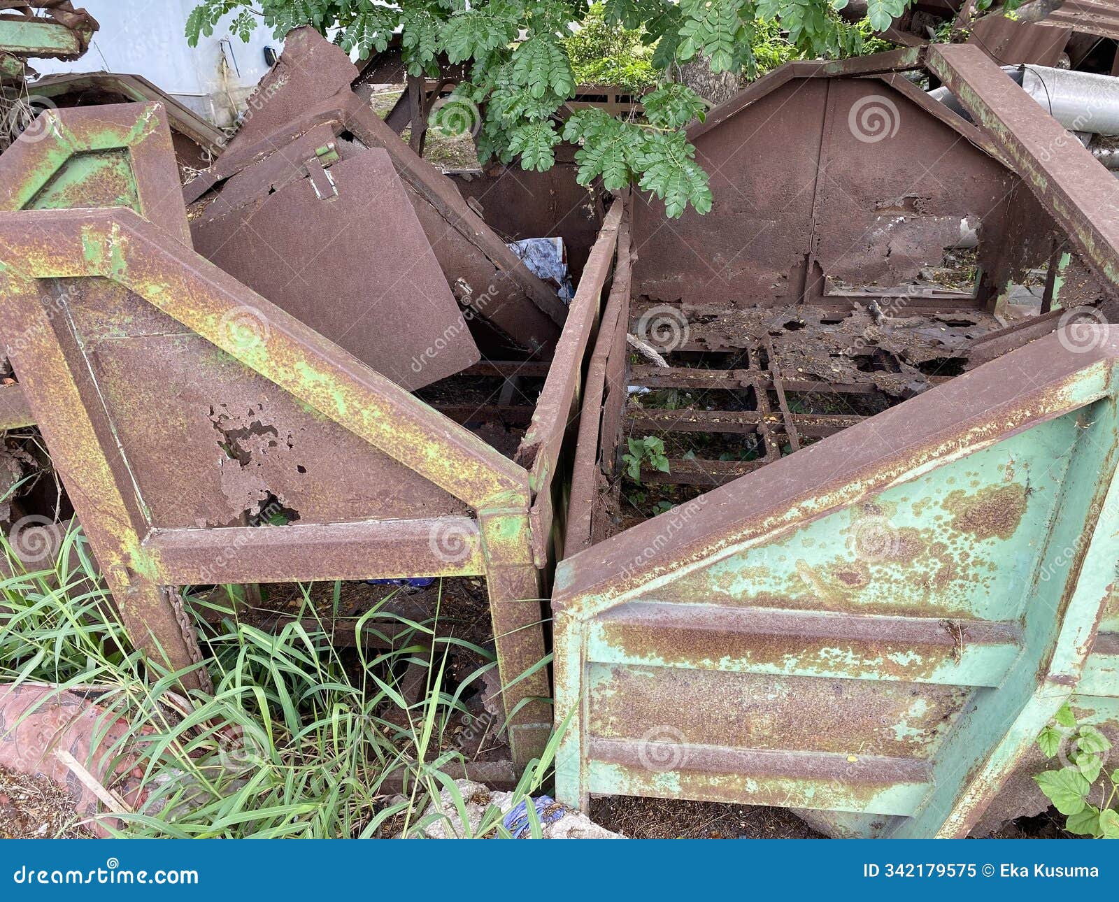 Abandoned trash container stock image. Image of broken - 342179575