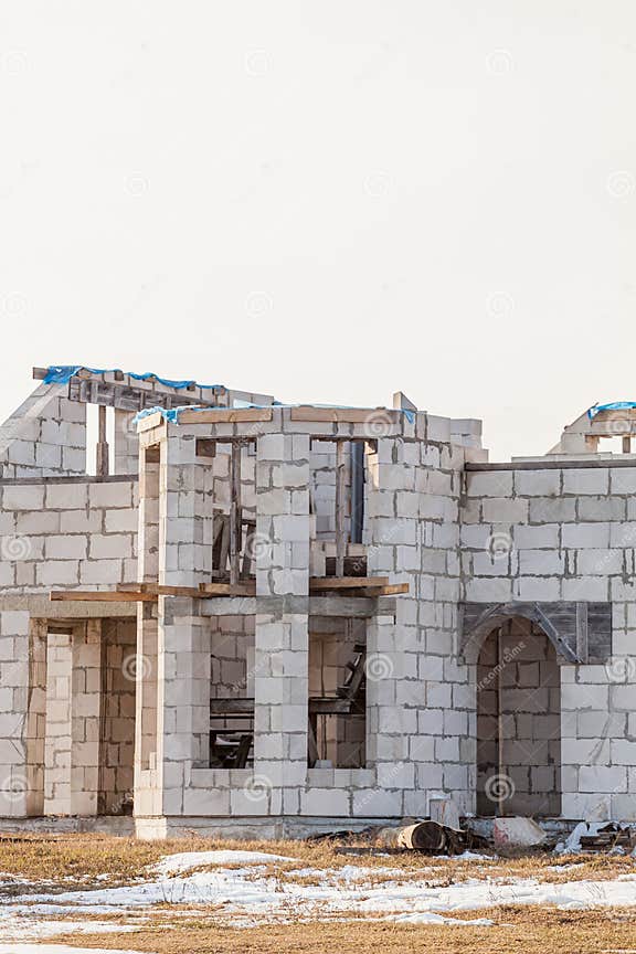 Abandoned Unfinished Empty House No Windows, Abandoned Construction ...