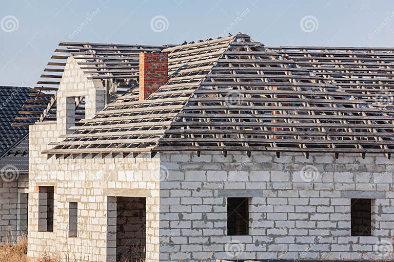 Abandoned Unfinished Empty House No Windows, Abandoned Construction ...