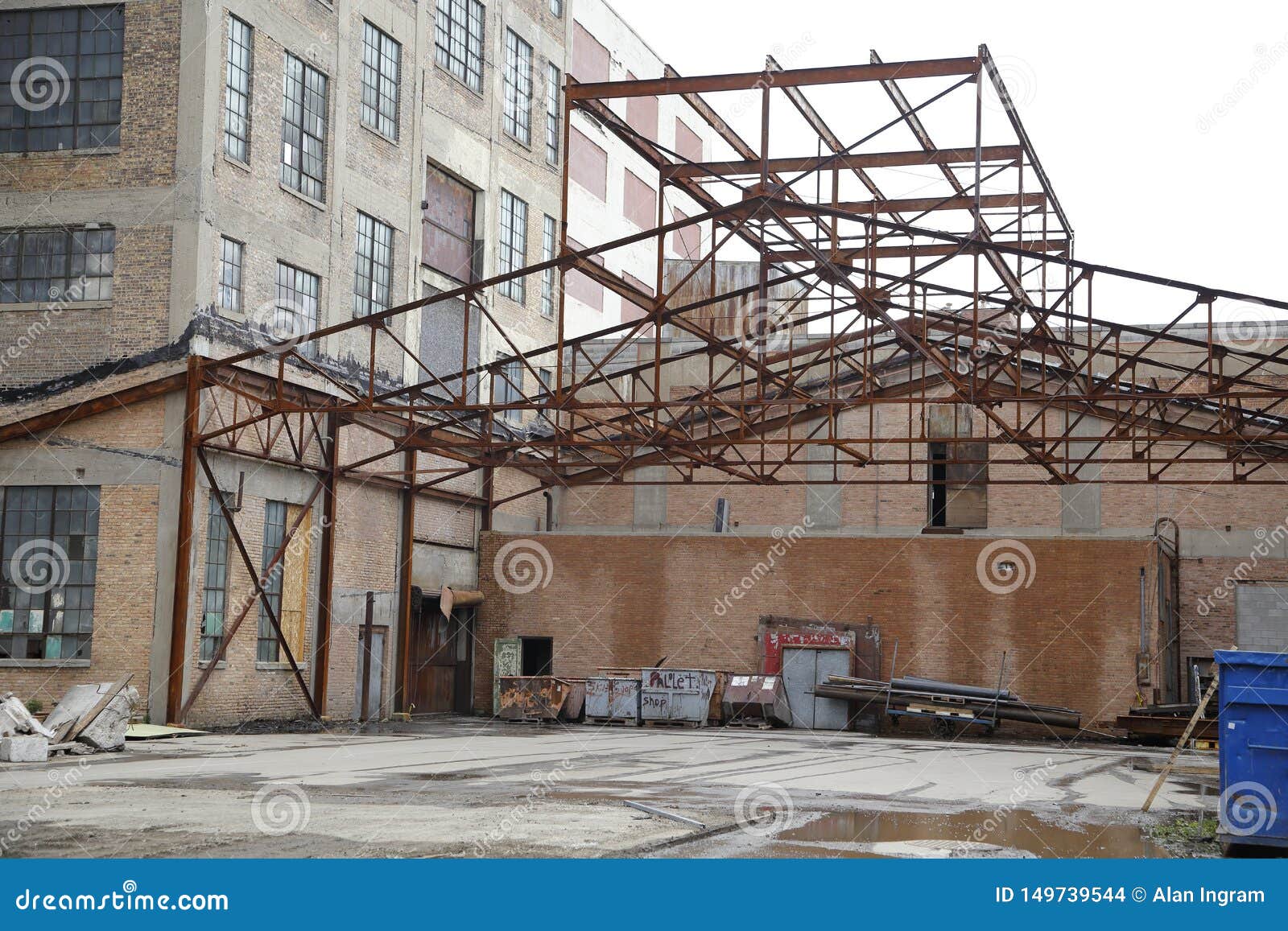 Abandoned Warehouse Construction Stock Photo - Image of rundown ...