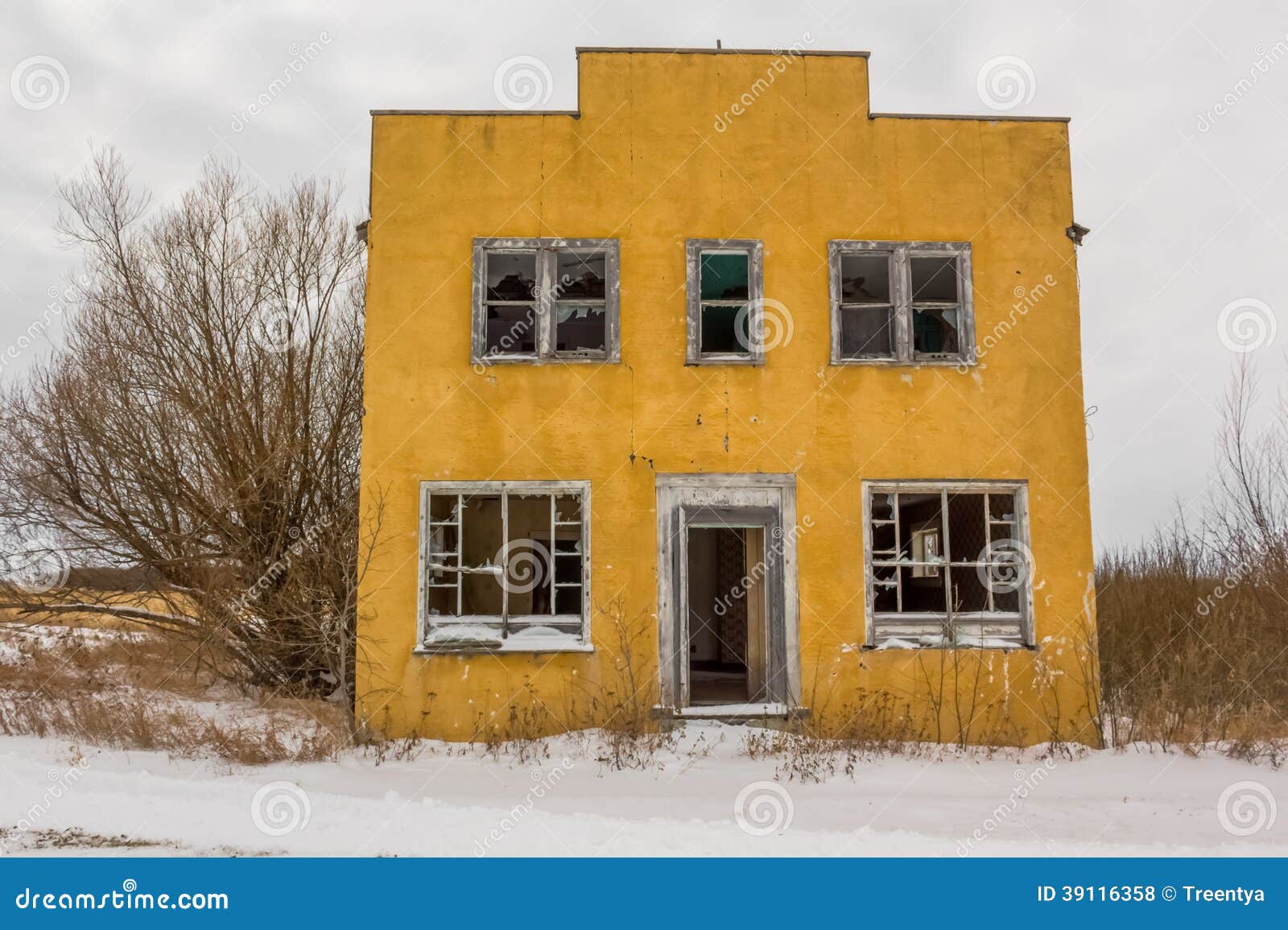 Abandoned yellow building stock photo. Image of windows - 39116358