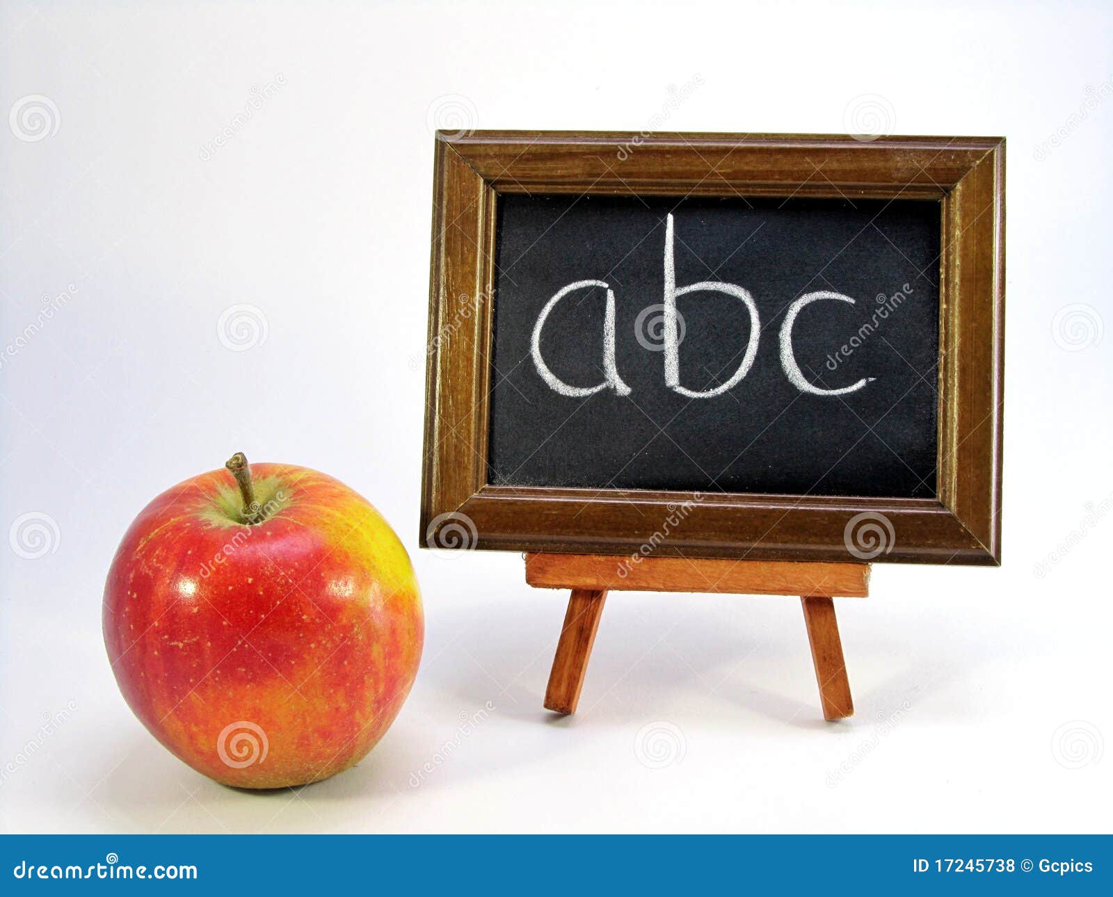 ABC Auf Einer Tafel U. Einem Apfel Stockfoto - Bild von apfel ...