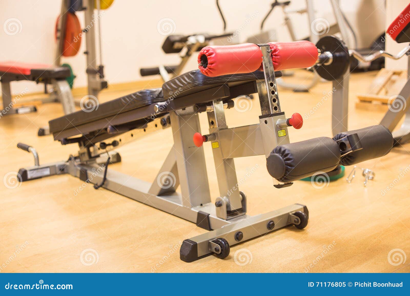 Abdominal exercise machine stock image. Image of dumbbells - 71176805