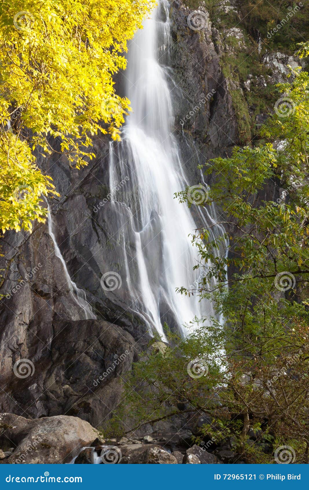 Aber Falls in autumn stock image. Image of park, falls - 72965121