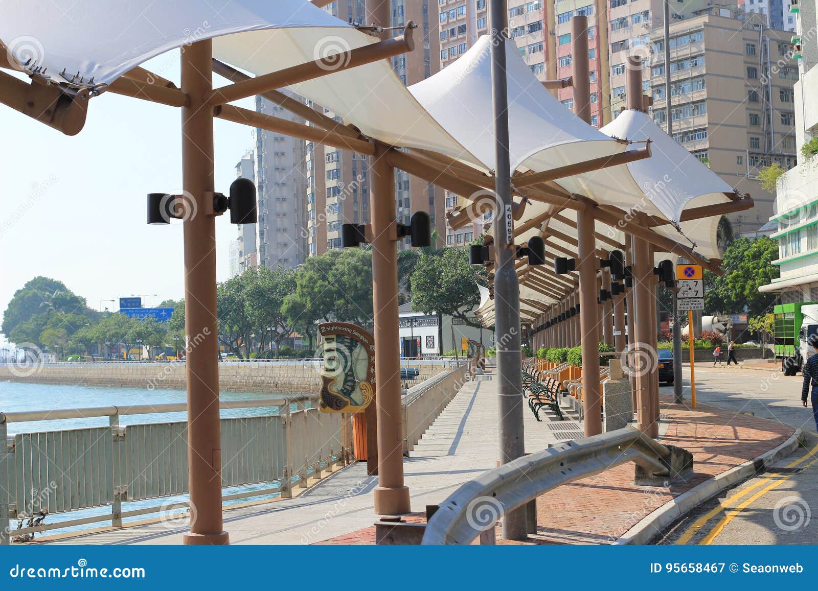 Aberdeen Promenade editorial photography. Image of asia - 95658467