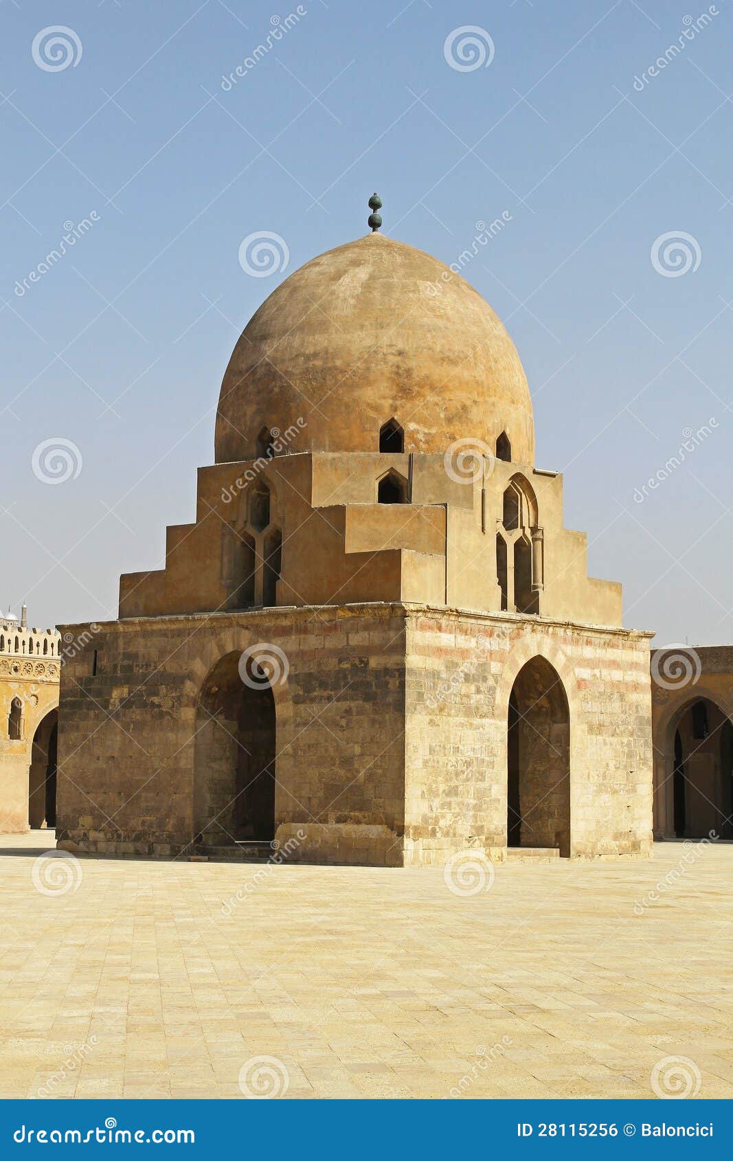 Dome Of The Ablutions Fountain, Courtyard Of The Alabaster Mosque ...