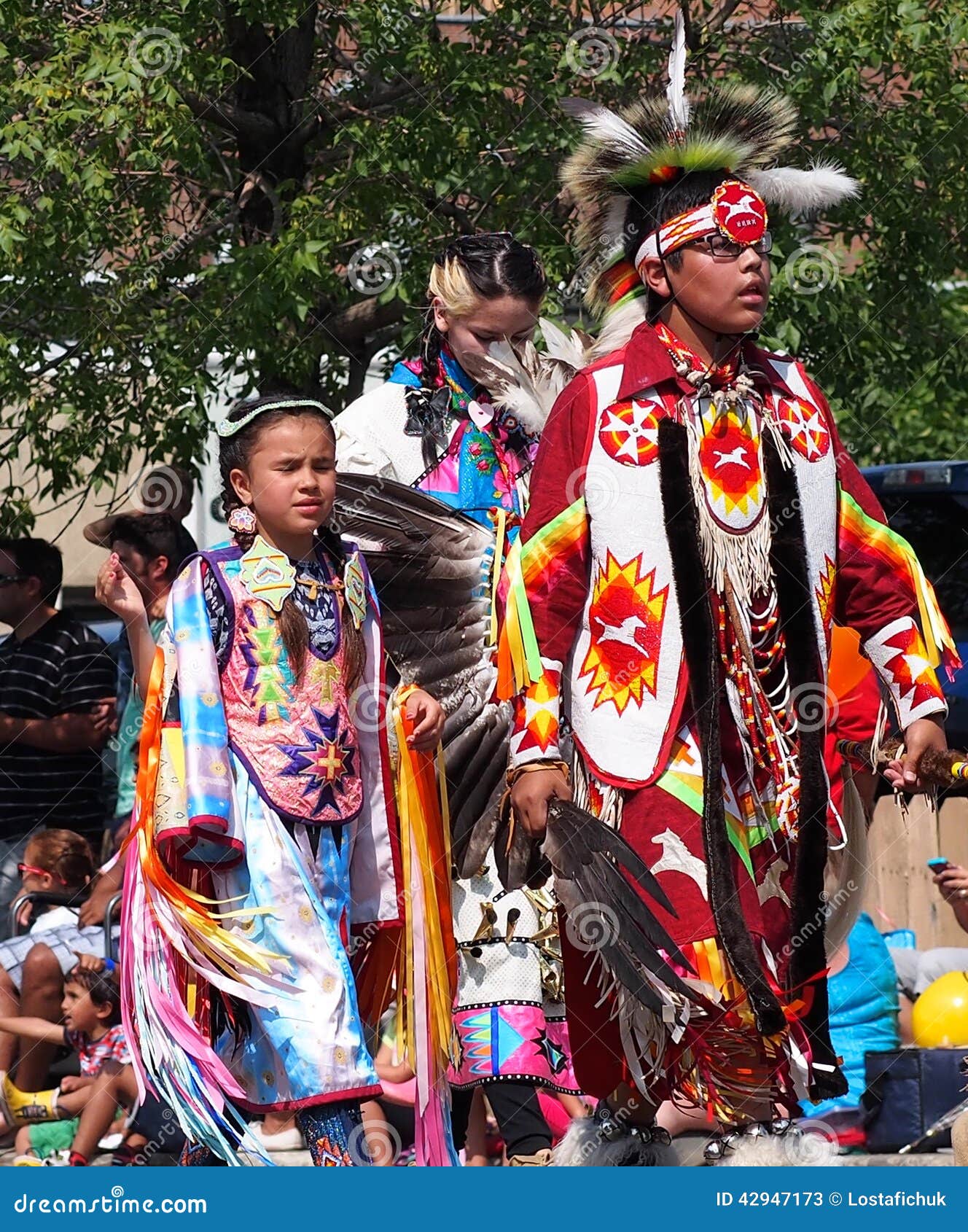 Aboriginal People in K-Days Parade Editorial Stock Photo - Image of ...