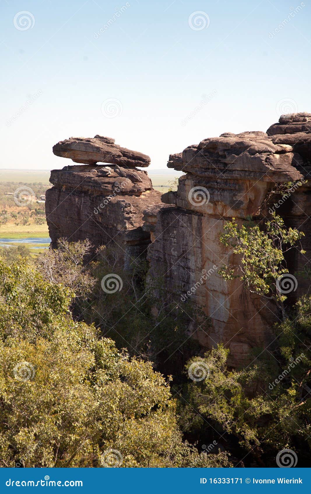 Aboriginal rocks stock image. Image of nature, massive - 16333171