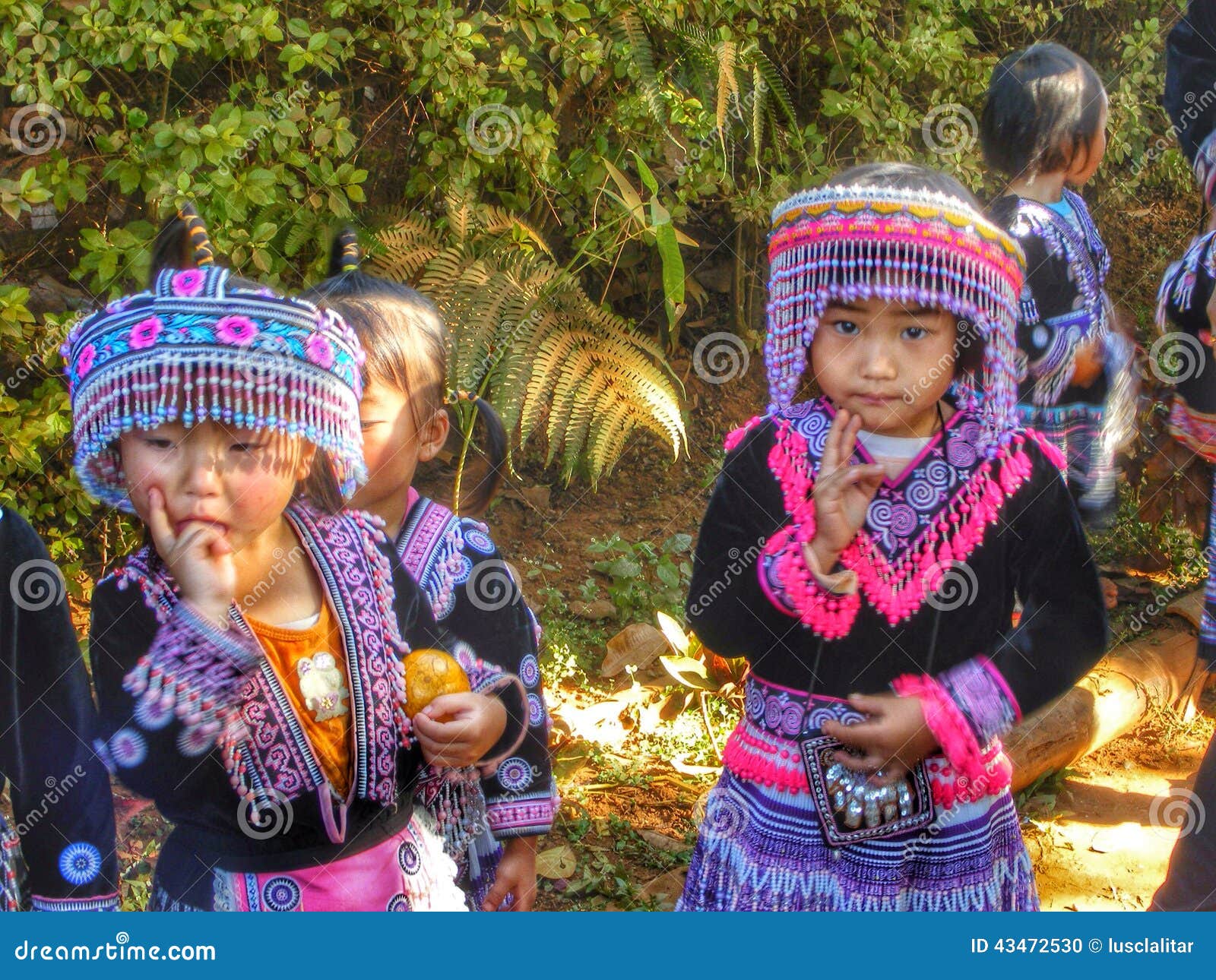Aborigine child editorial image. Image of aborigine, girl - 43472530