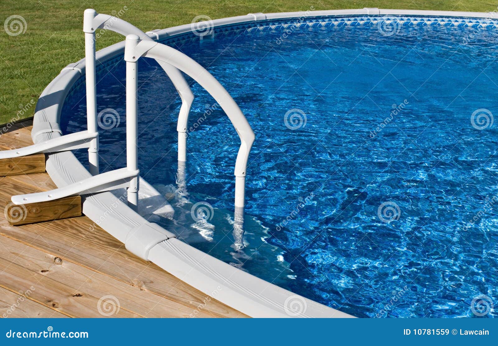 Above Ground Pool and Ladder Stock Image - Image of refreshment ...